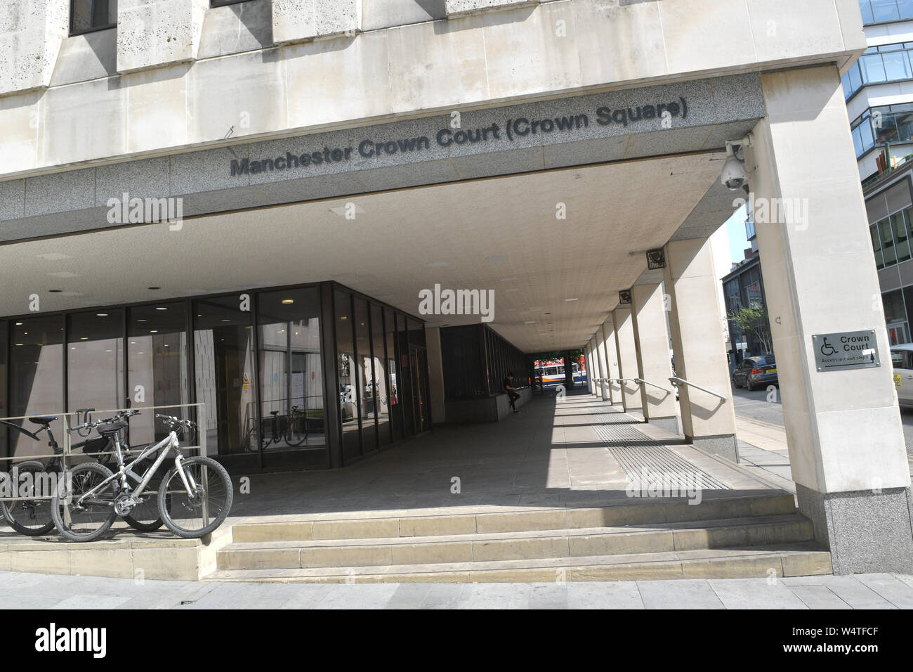 Manchester Crown Court (Crown Square) in central Manchester Stock Photo ...