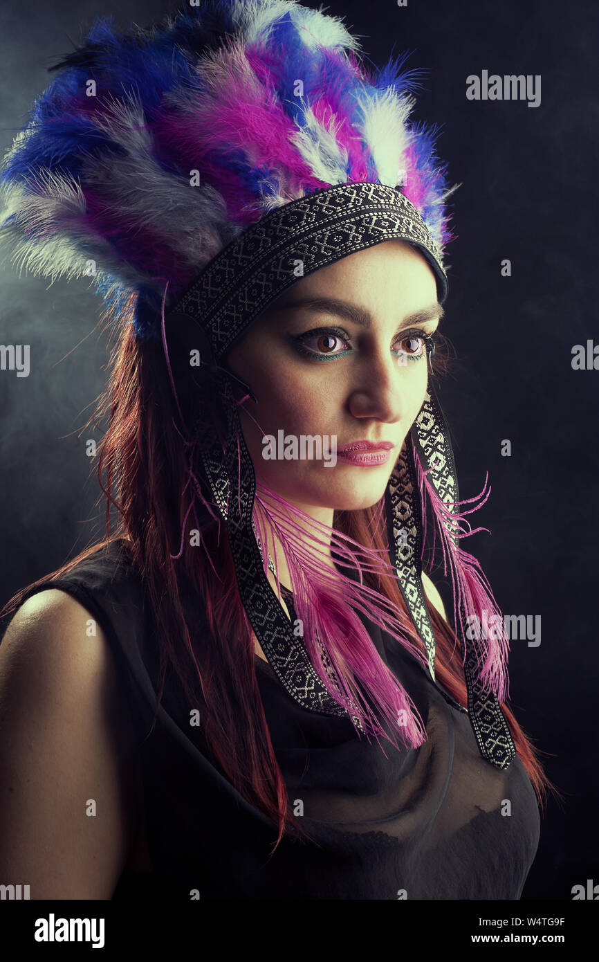 Black backgroung hi-res stock photography and images - Alamy