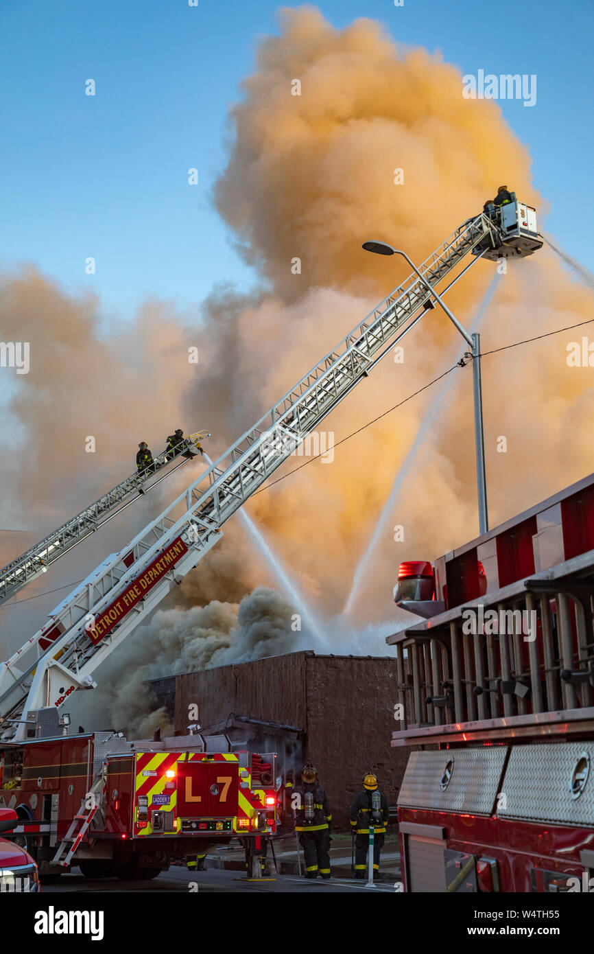 Detroit fire department hi-res stock photography and images - Alamy