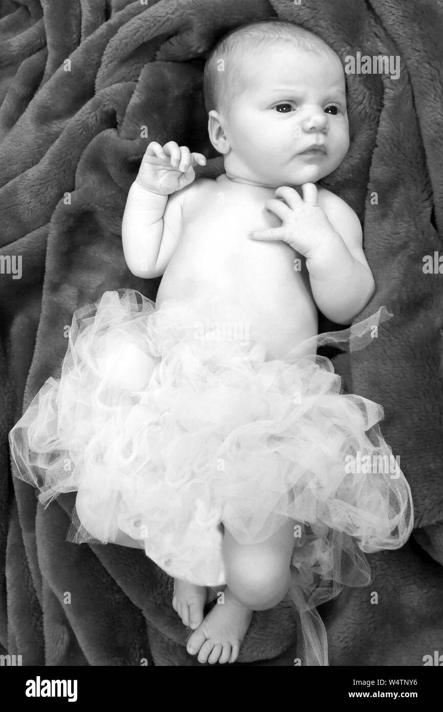1 week old baby girl Stock Photo - Alamy