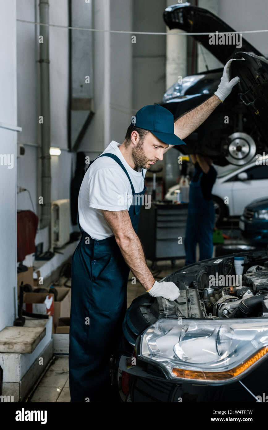 Professional bearded auto mechanic hi-res stock photography and images ...
