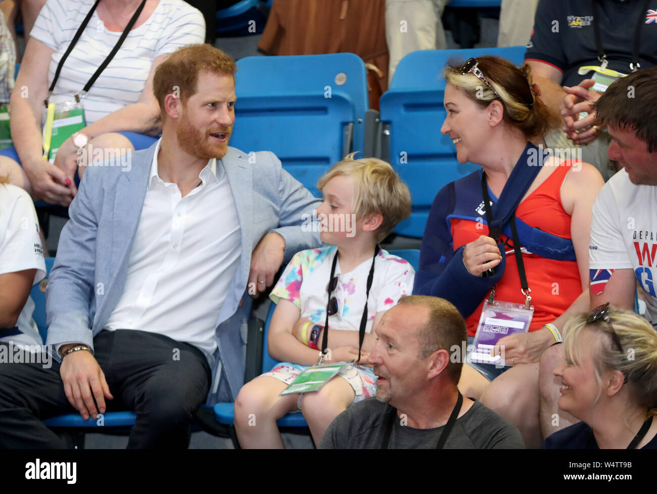 Powerlifters hi-res stock photography and images - Alamy