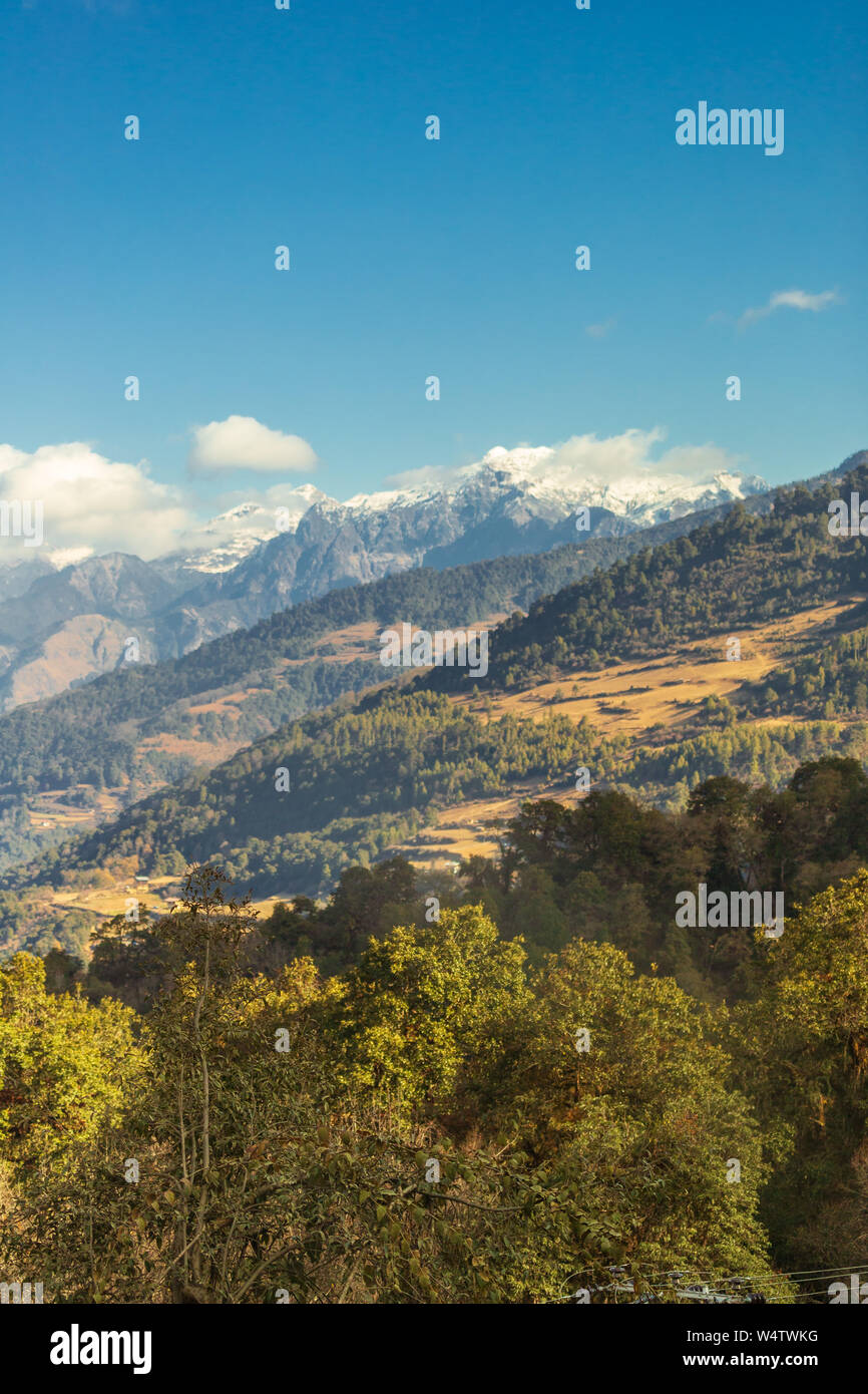 Bhutan sunrise hi-res stock photography and images - Alamy