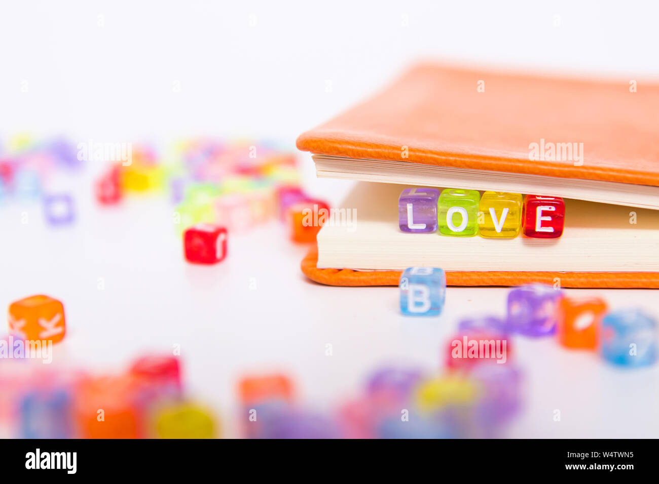 Romantic font hi-res stock photography and images - Alamy