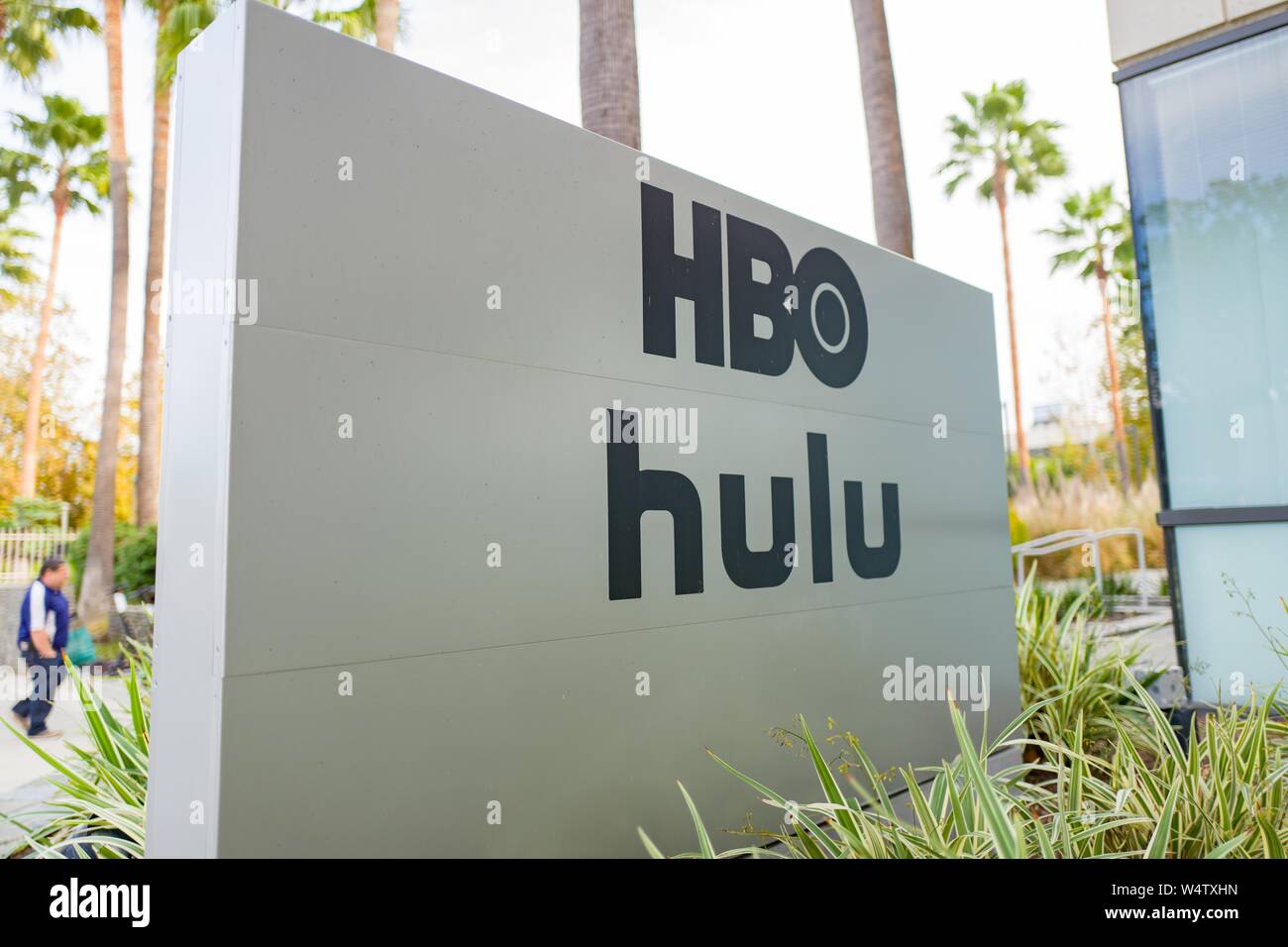 Hbo logo hi-res stock photography and images - Alamy