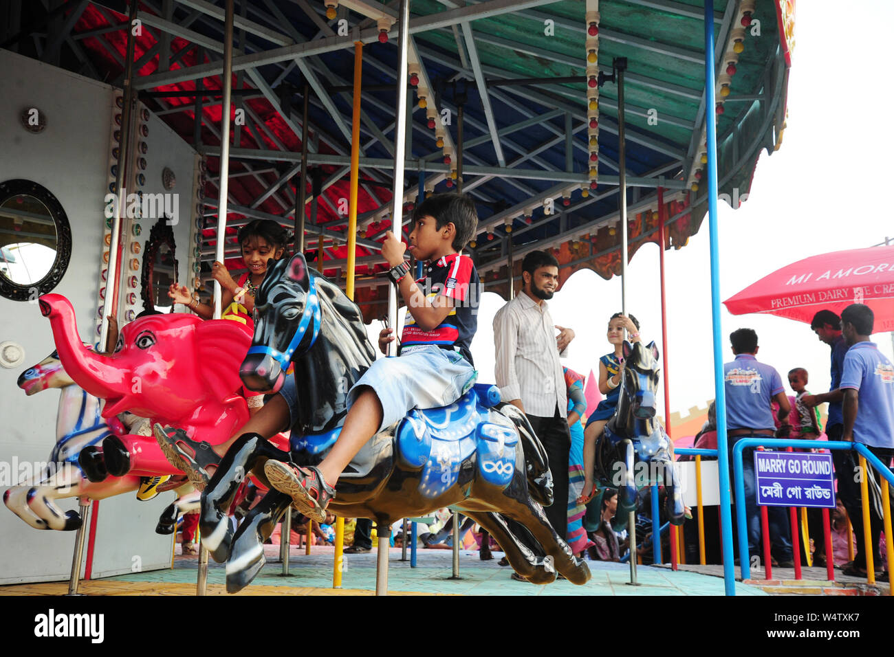 Adventure Land Park panchabati Fatullah Narayanganj Stock Photo - Alamy