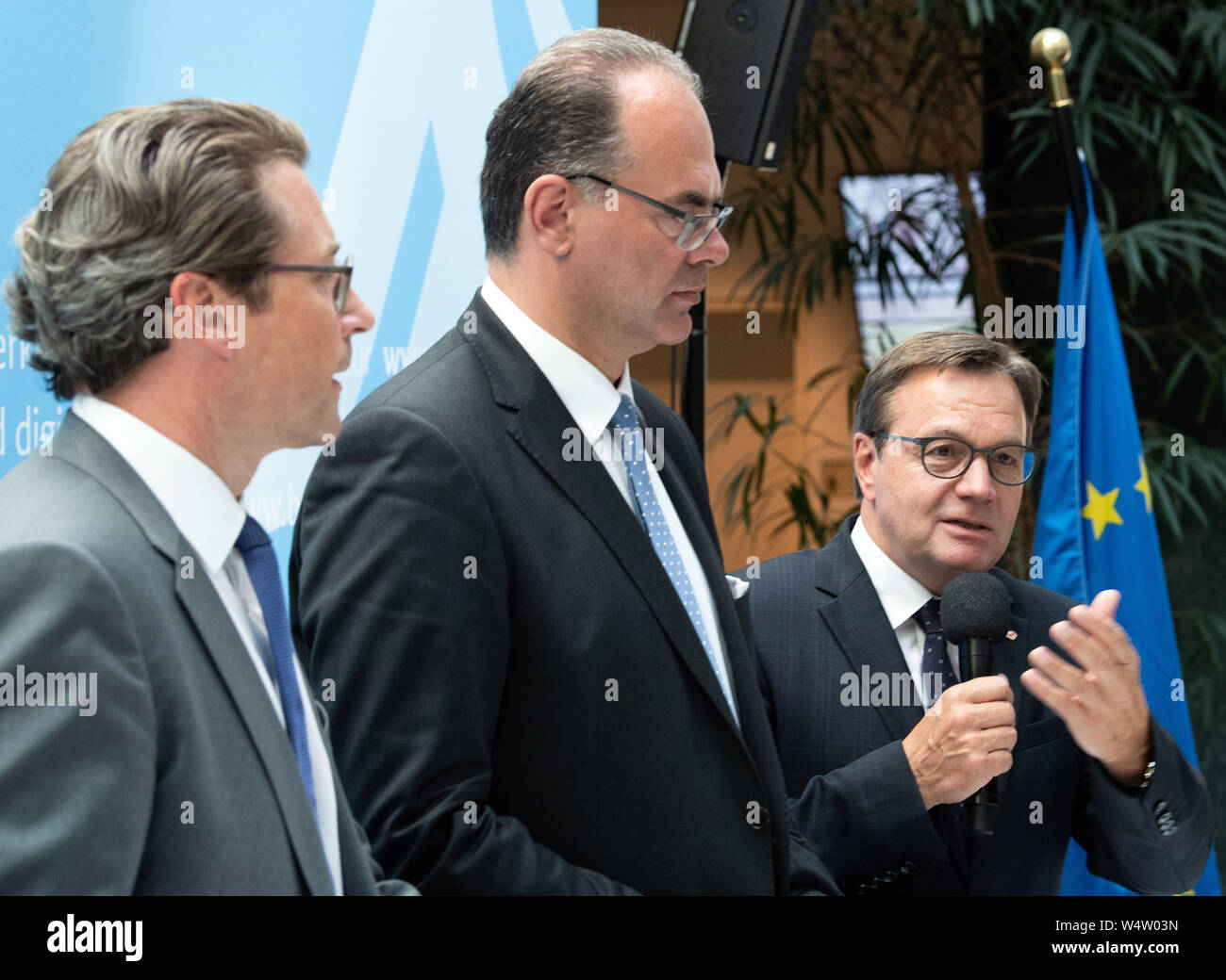 Berlin, Germany. 25th July, 2019. Günther Platter (r-l, ÖVP), Tyrolean ...