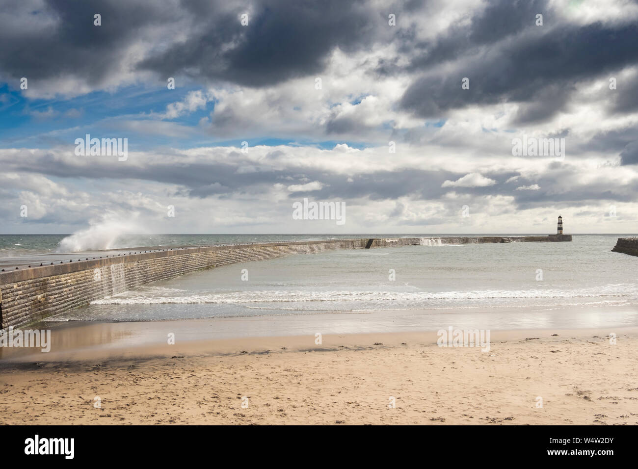 Waves crashing into seaham pier hi-res stock photography and images - Alamy