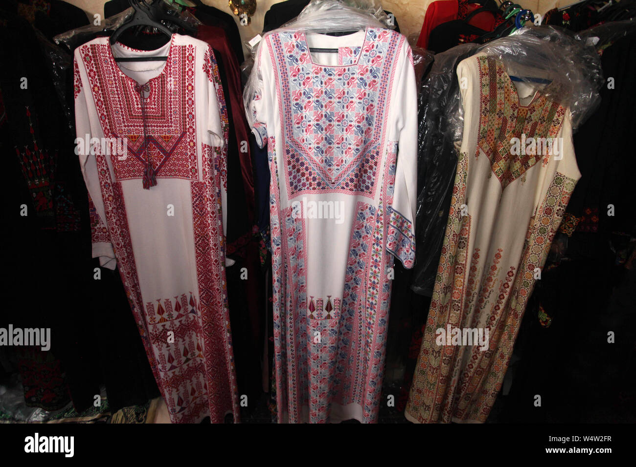 Palestinian traditional costume day hi-res stock photography and images ...
