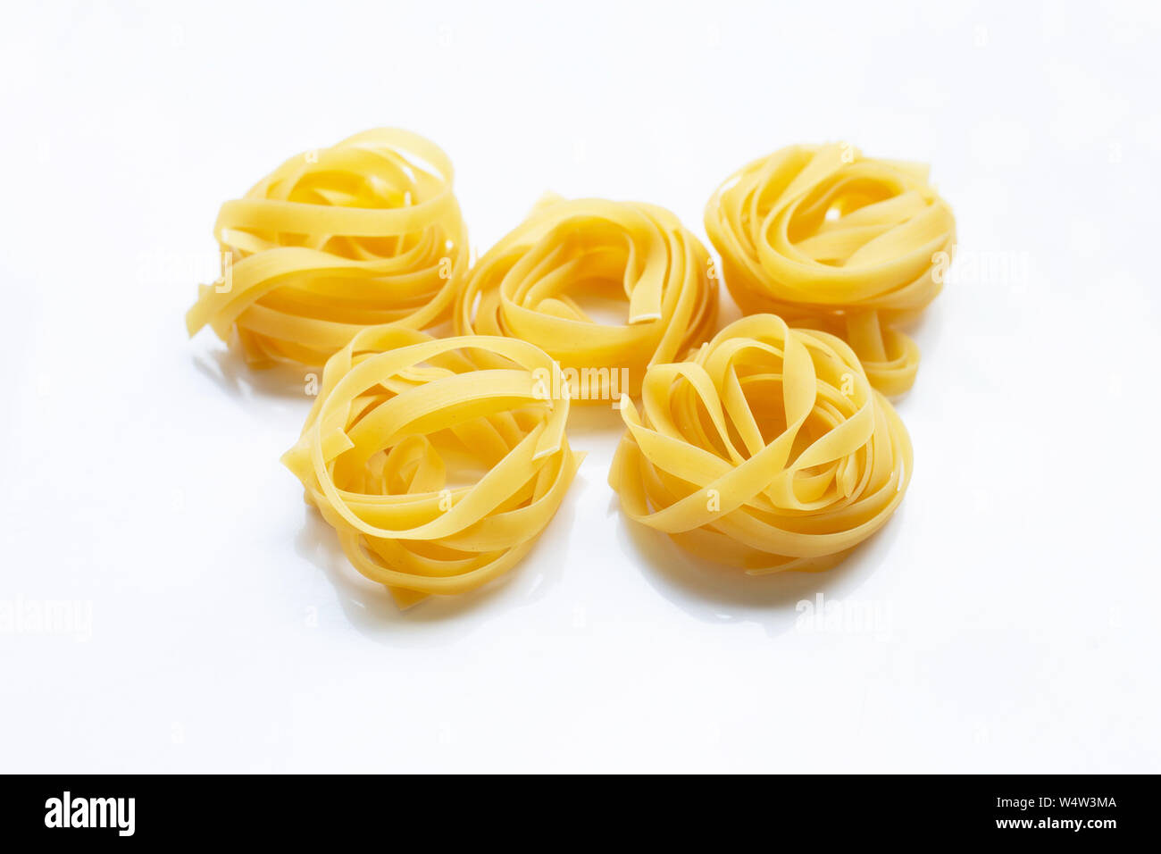 Tagliatelle nest hi-res stock photography and images - Alamy