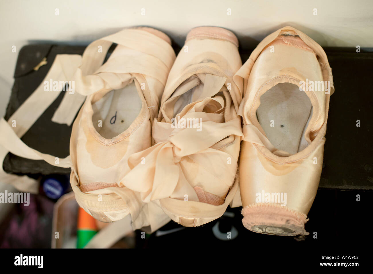 ballet pointe shoes Stock Photo - Alamy