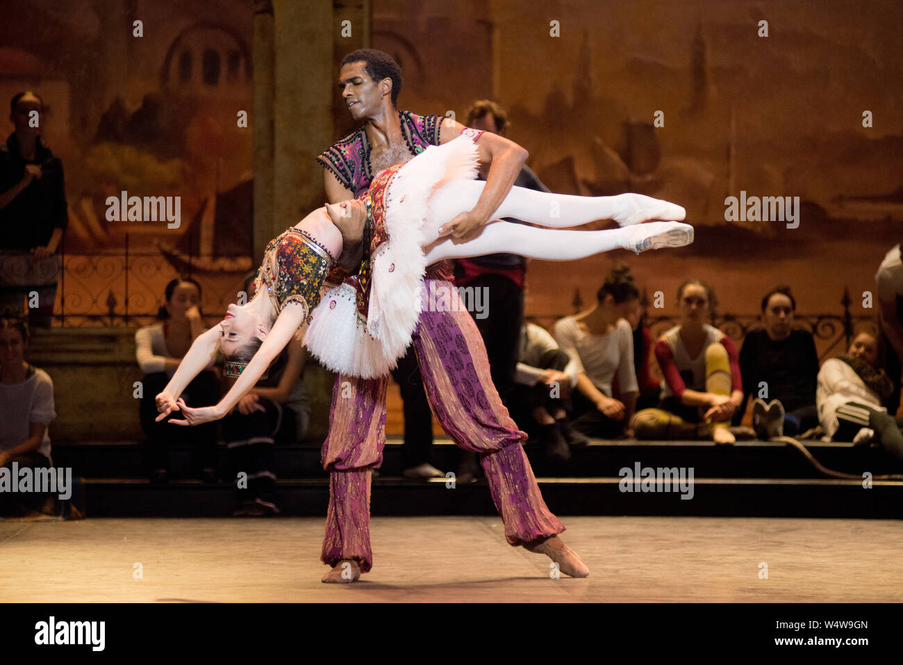 professional ballet dancers Stock Photo - Alamy