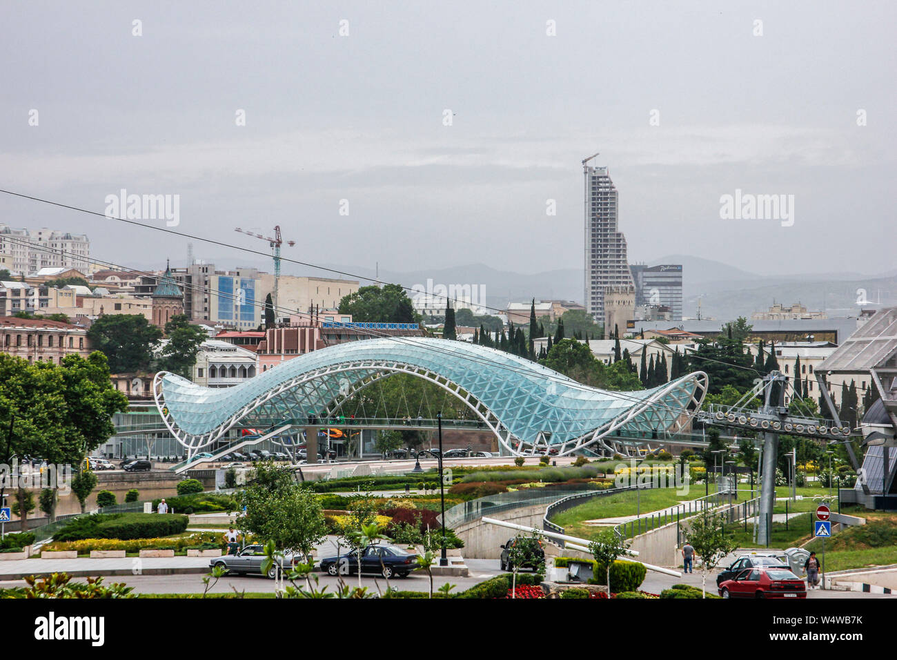 Considered the fourth city of the former Soviet Union, Tbilisi awakens ...