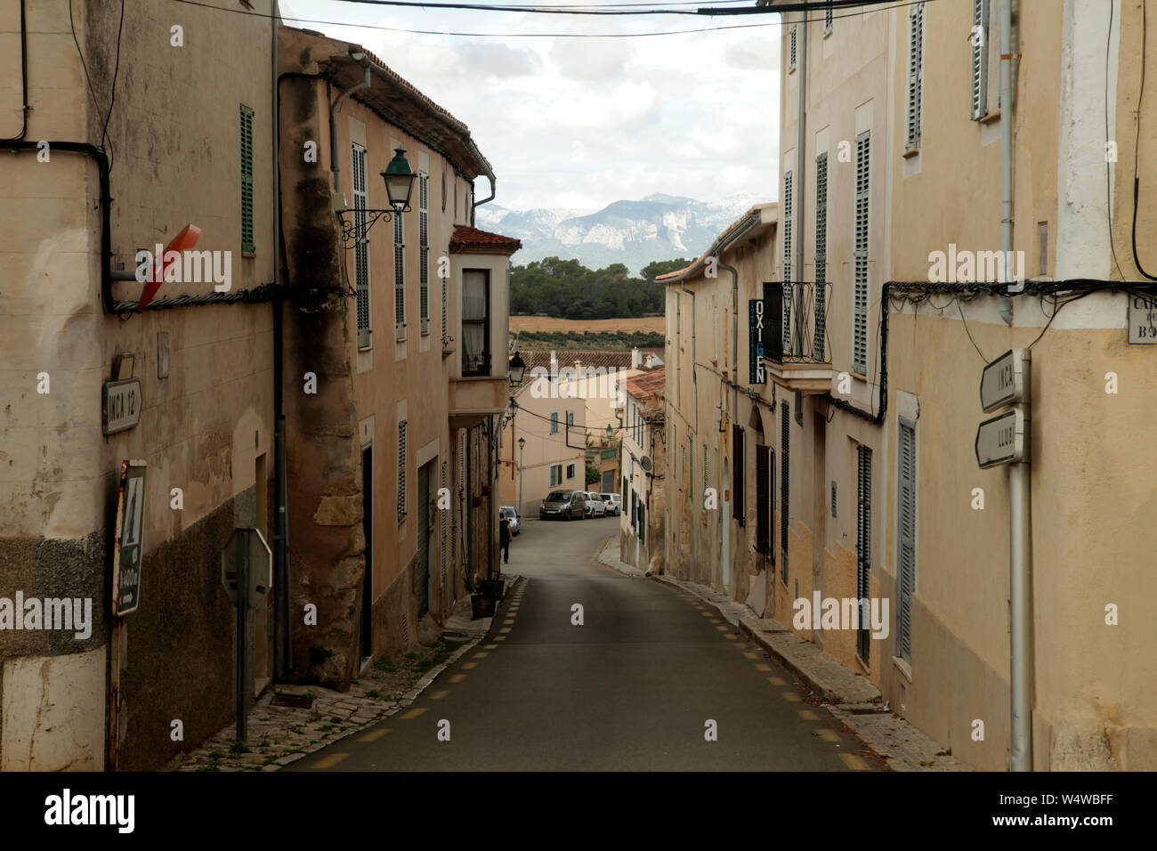 Holiday in Mallorca, street of Mallorca Stock Photo - Alamy