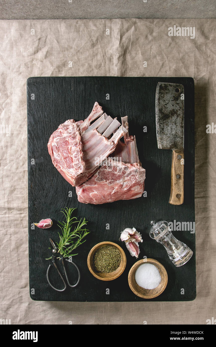 Raw rack of lamb Stock Photo - Alamy