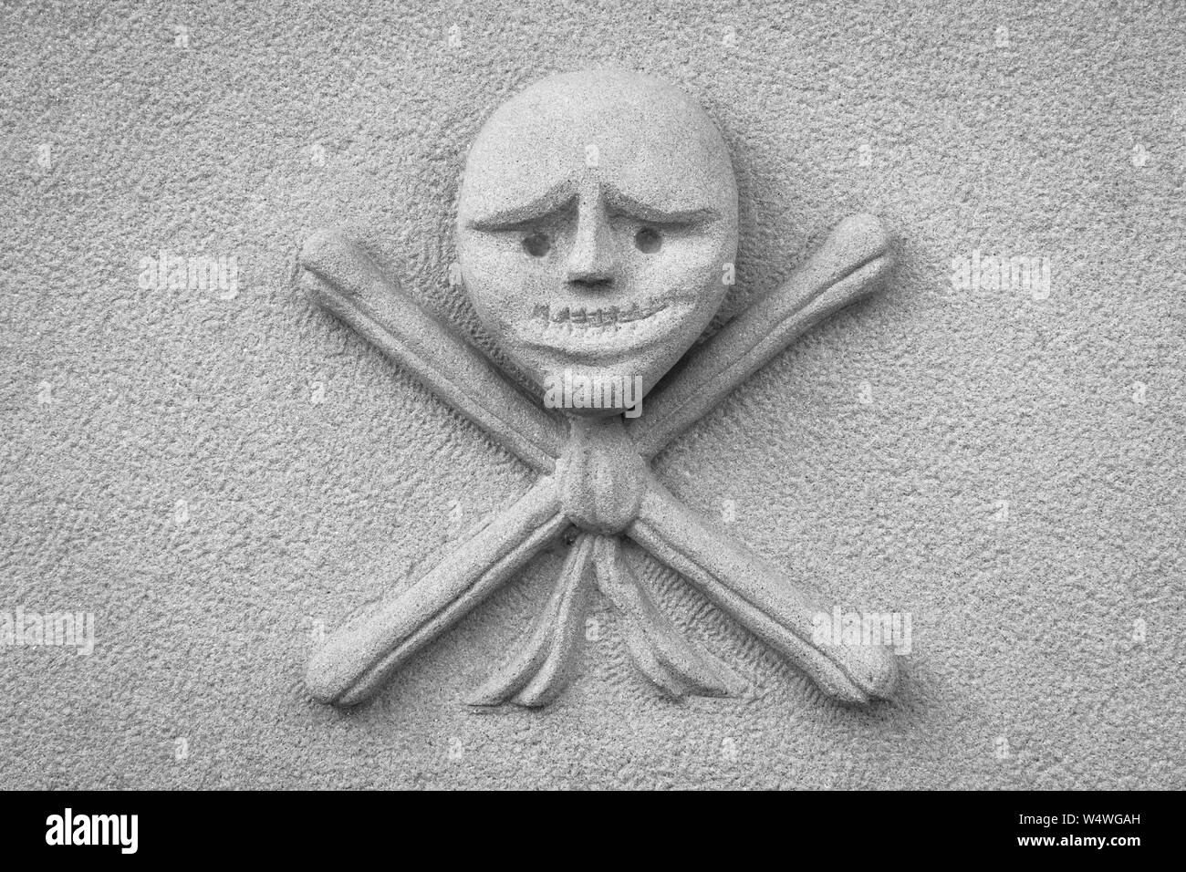 Death statue symbol dead skull Black and White Stock Photos & Images ...