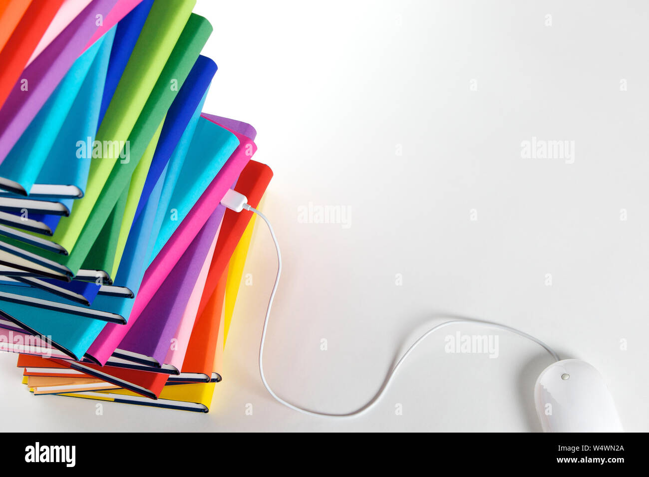 E book mouse hi-res stock photography and images - Alamy