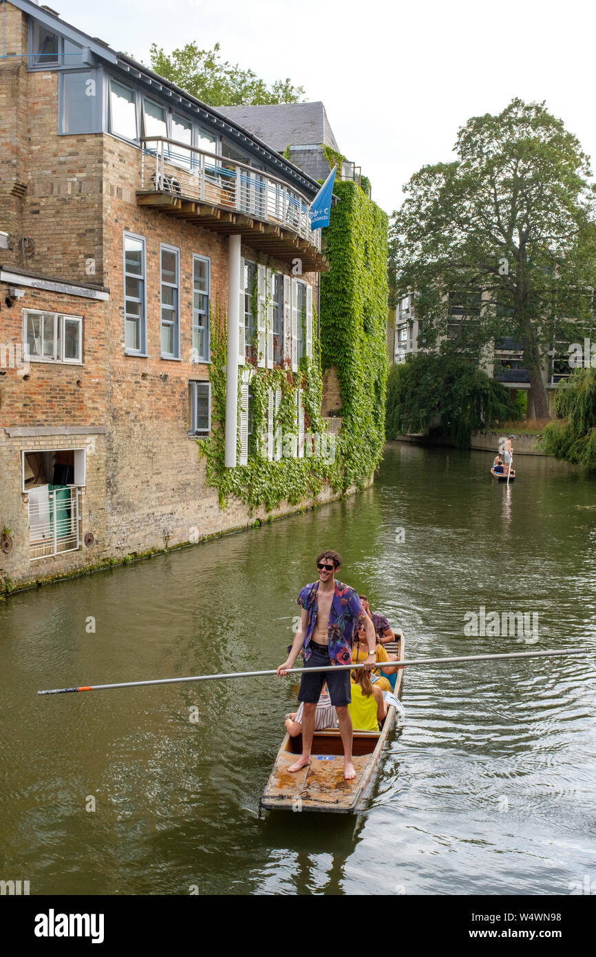 Quayside Cambridge High Resolution Stock Photography and Images - Alamy