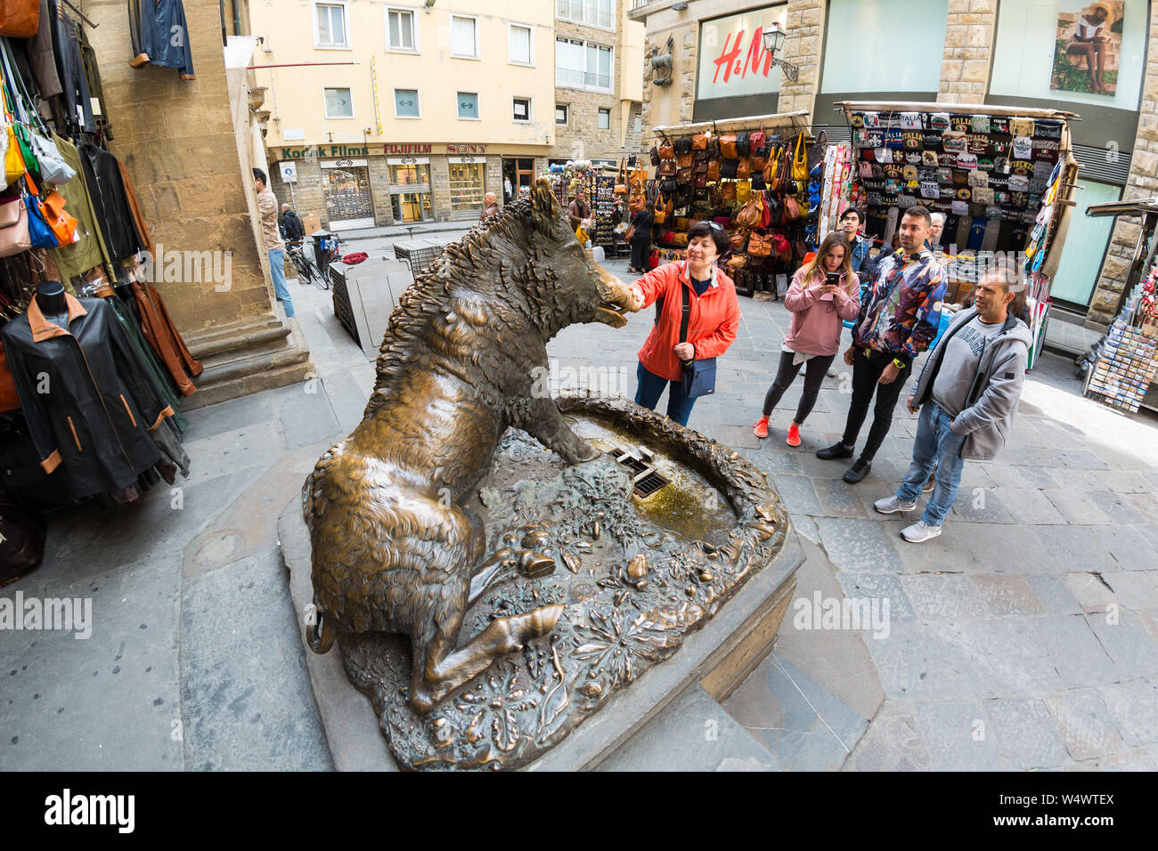 Pig market florence hi-res stock photography and images - Alamy