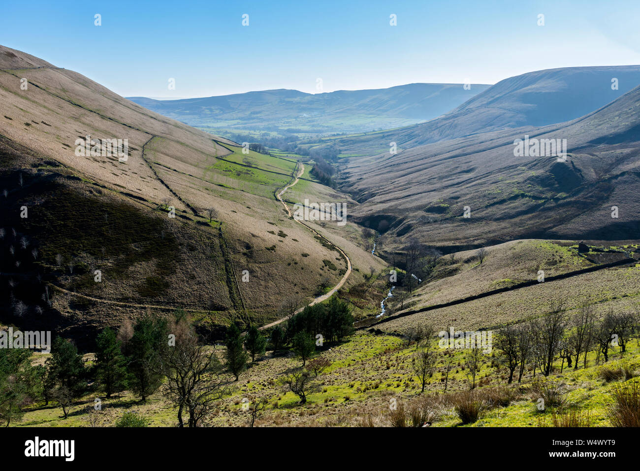 Edale from the bridleway leading to Hayfield, above the head of Edale ...