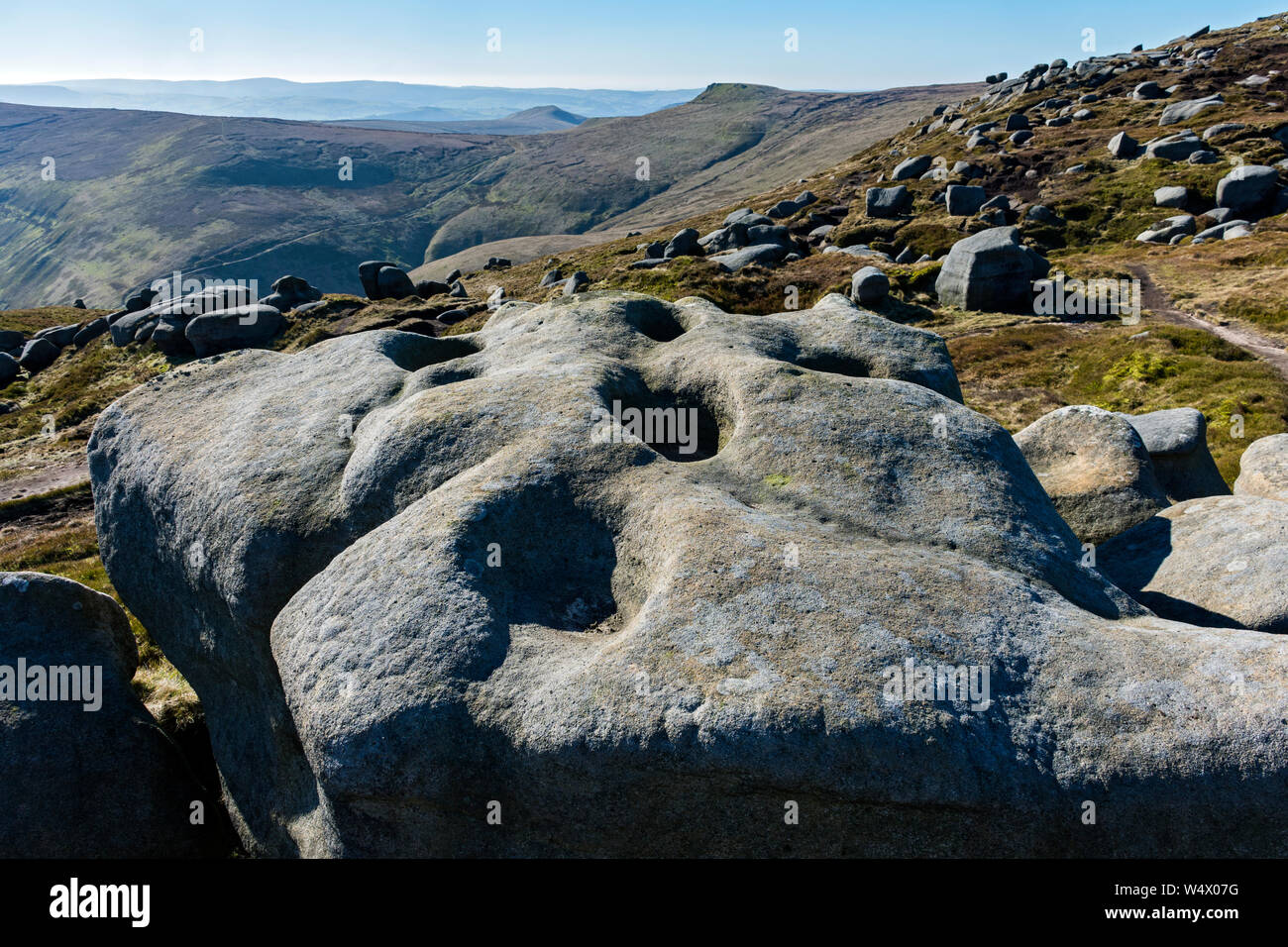 Swine's Back from the Wool Packs rocks on the Kinder Scout plateau ...
