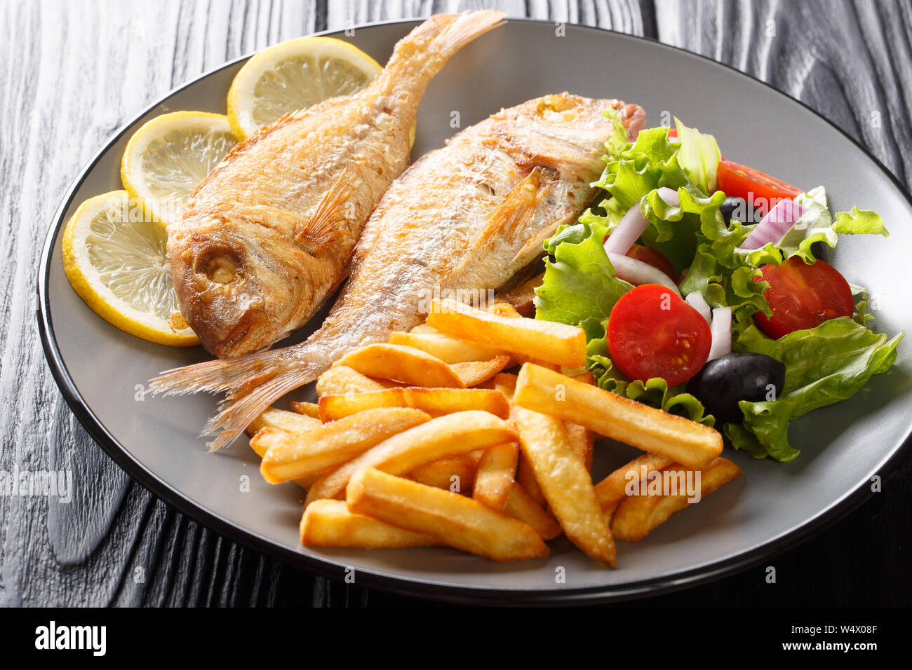 Pink Sea Bream High Resolution Stock Photography and Images - Alamy