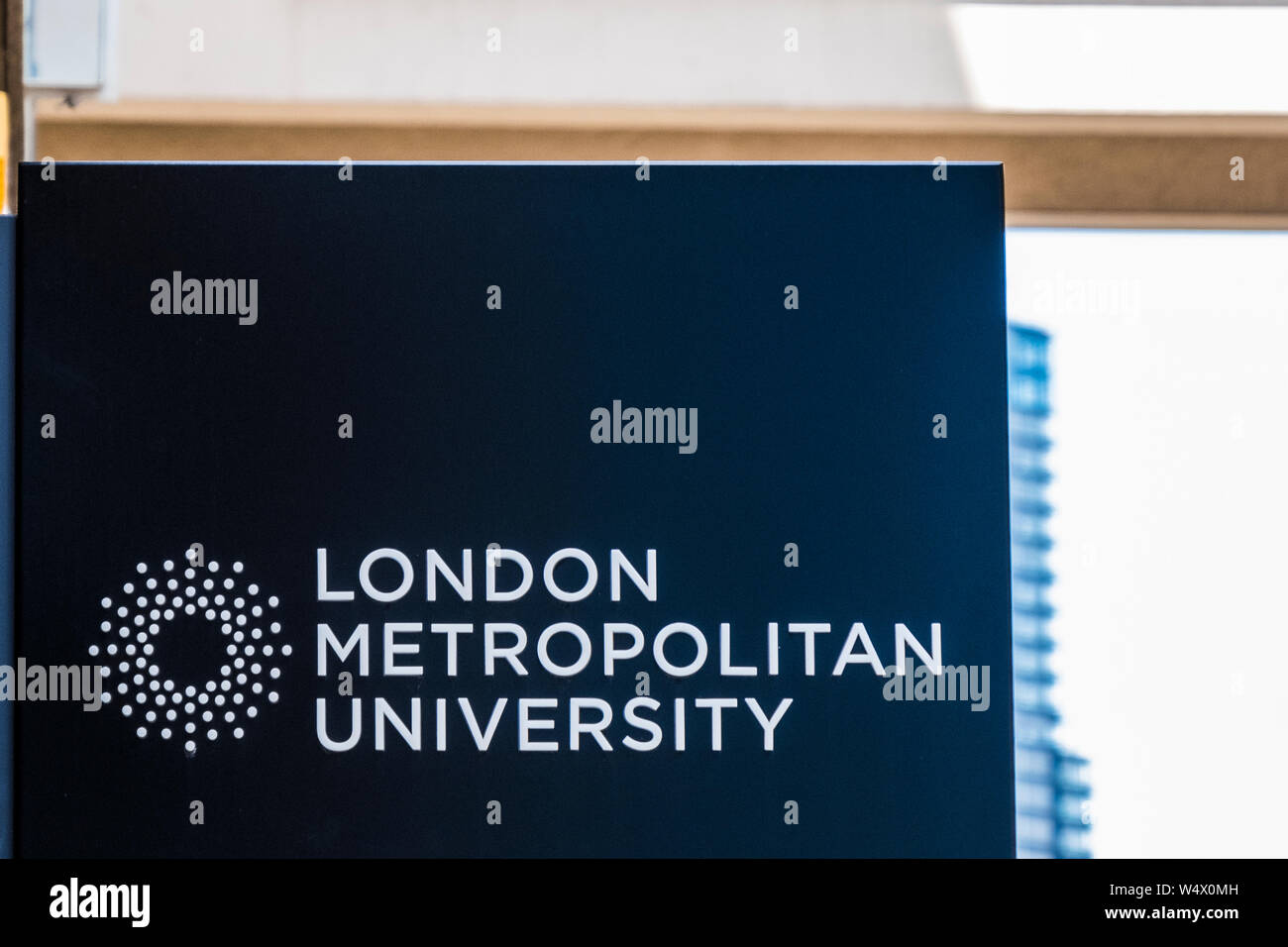 London metropolitan university hi-res stock photography and images - Alamy