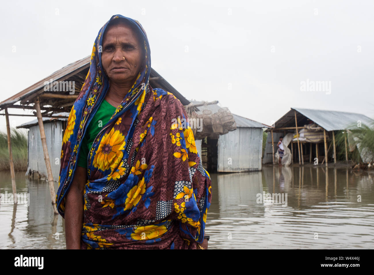 Old man in bangladesh asia hi-res stock photography and images - Alamy