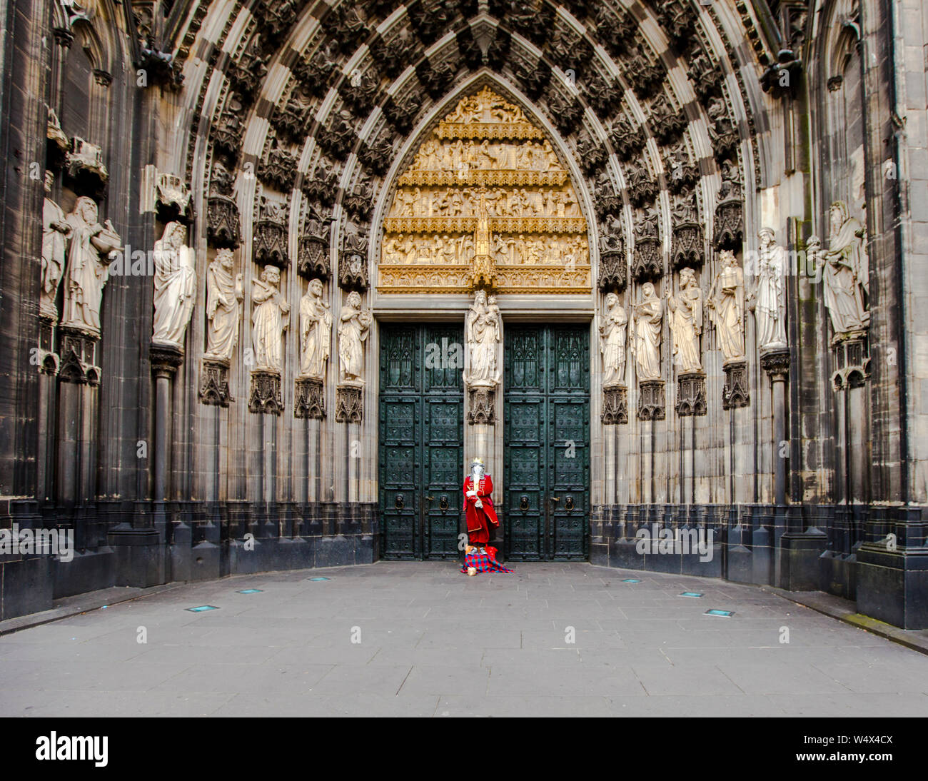 Cologne cathedral chapel hi-res stock photography and images - Alamy