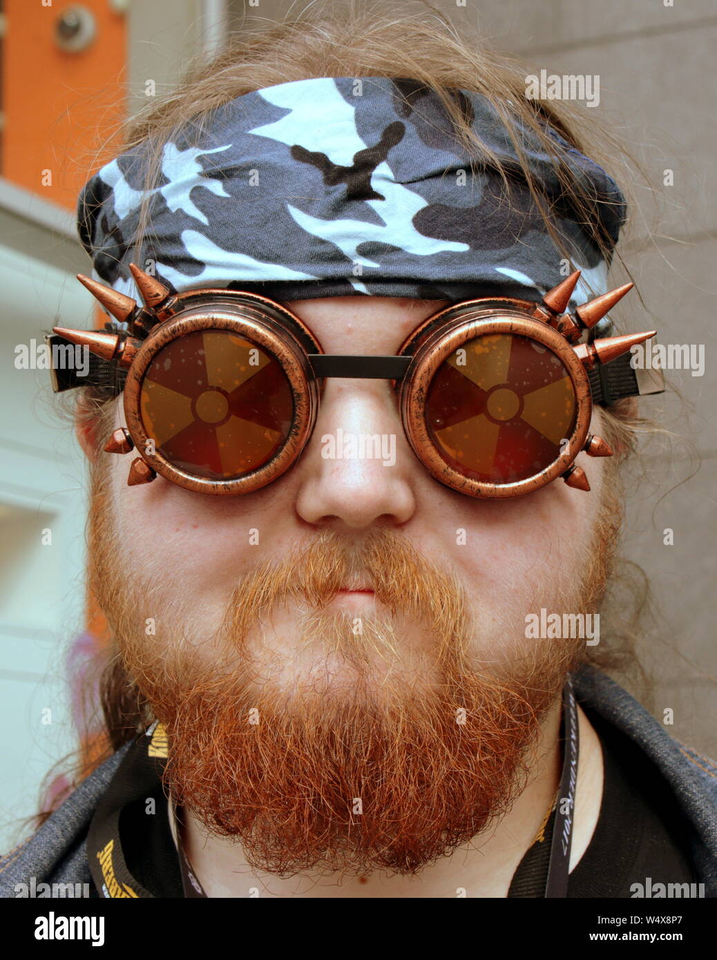 Cyberpunk society hi-res stock photography and images - Alamy