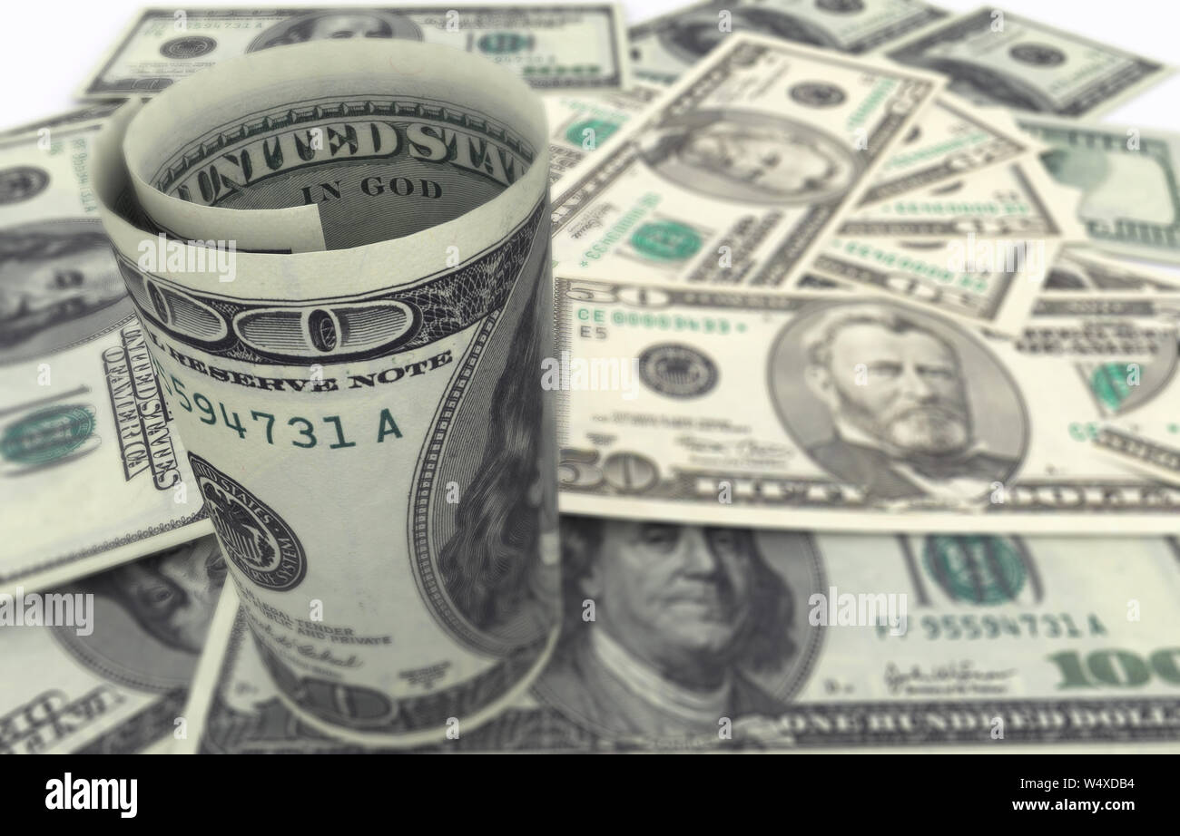 High resolution 100 dollar bill hi-res stock photography and images - Alamy