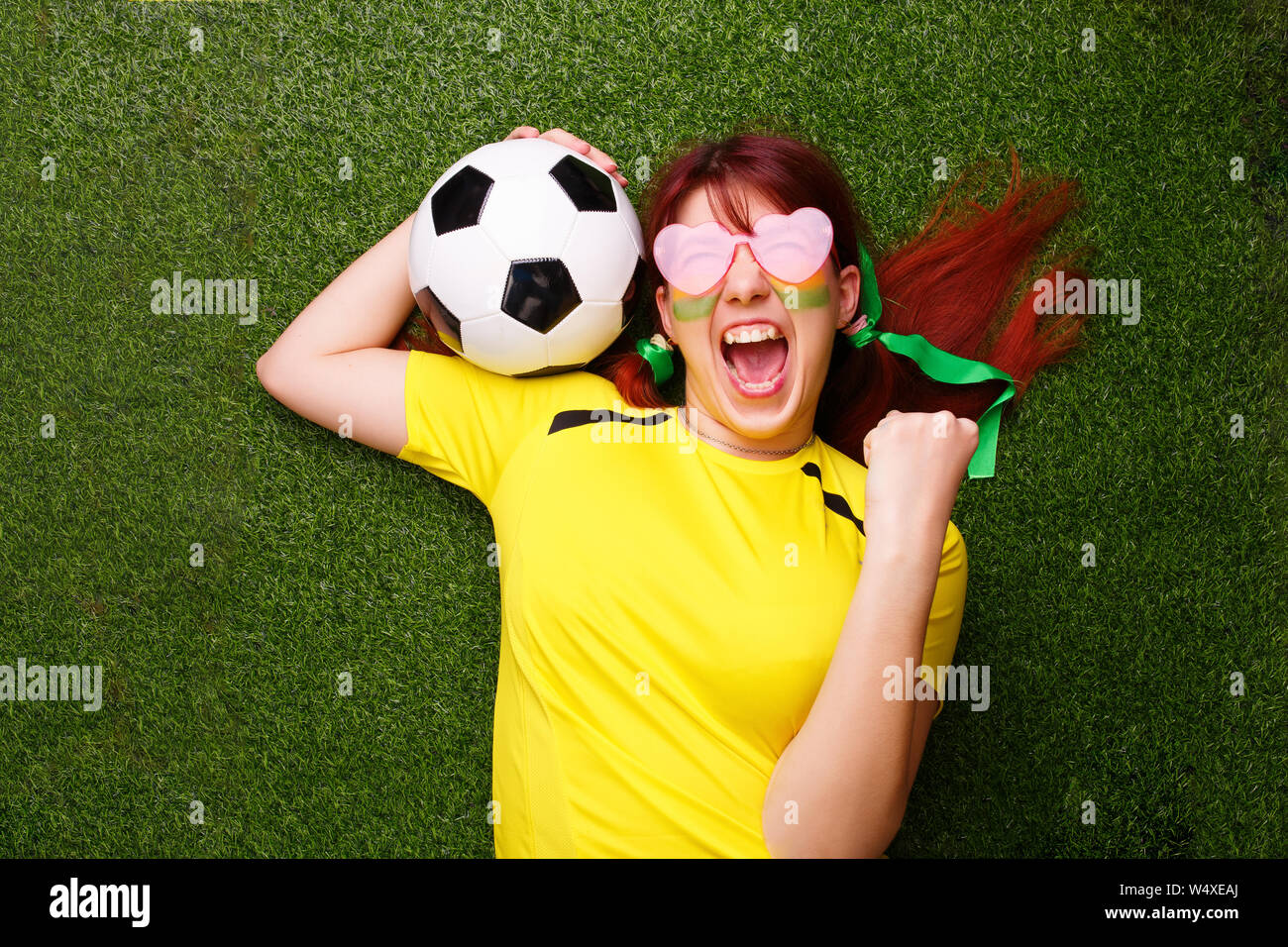 Soccer fan support their team and celebrate goal Stock Photo - Alamy