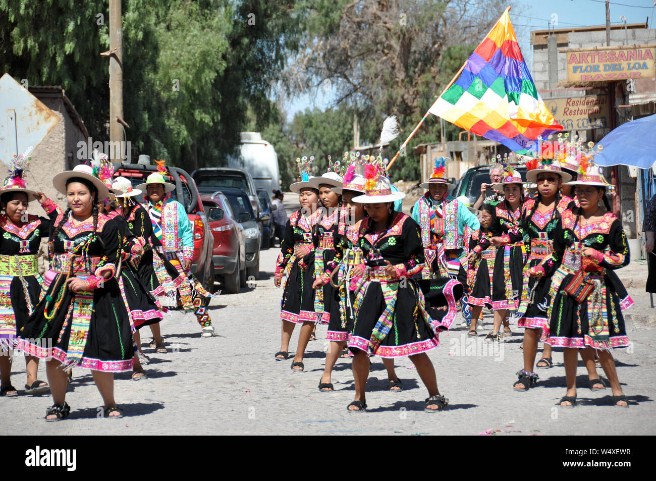 Chile traditional dress hi-res stock photography and images - Alamy