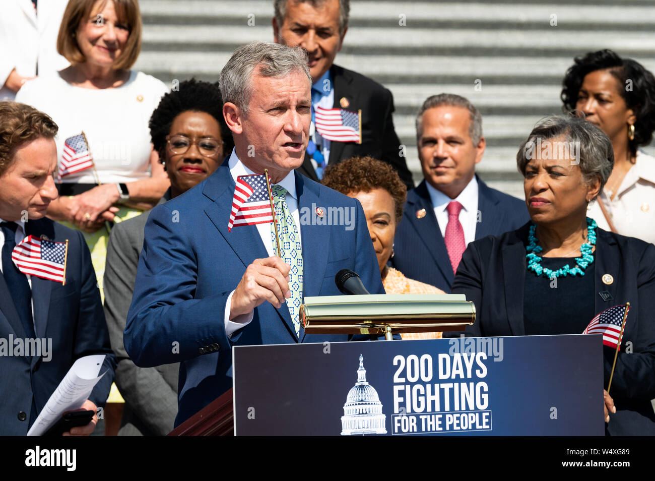 Matt cartwright pa hi-res stock photography and images - Alamy