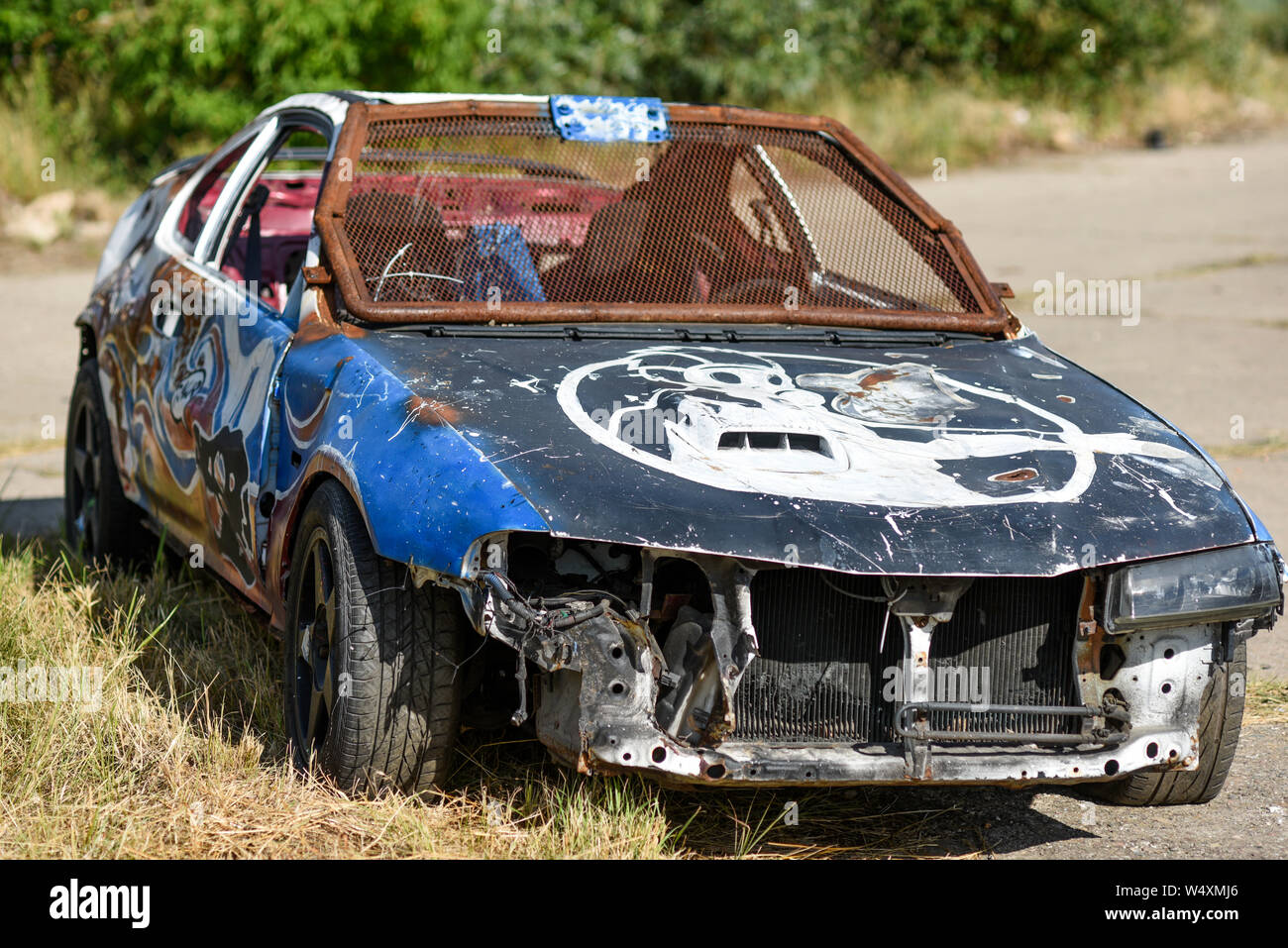 Post apocalyptic car Stock Photo - Alamy