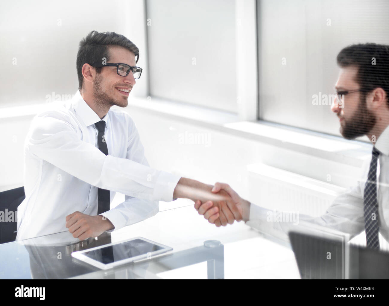 employees discuss ideas for a new business project Stock Photo - Alamy