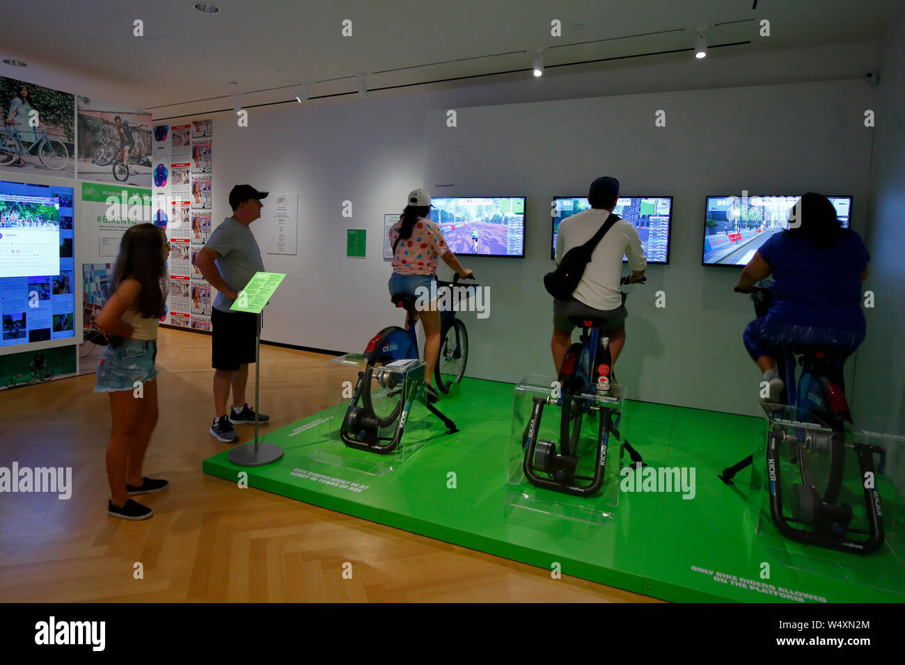 "Cycling in the City" exhibit at the Museum of the City of New York ...