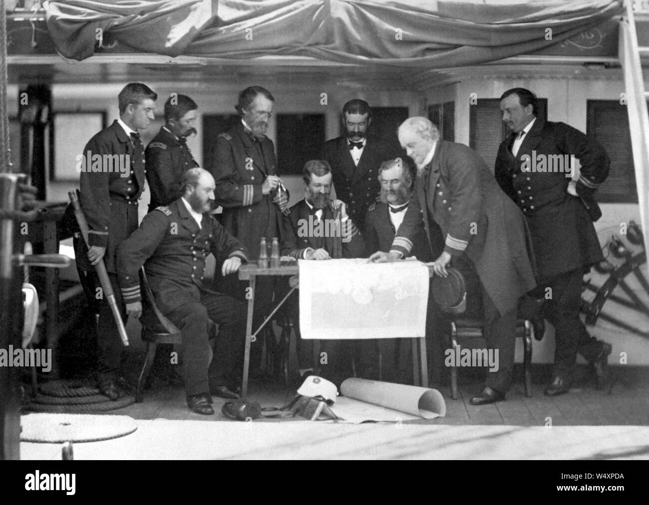 Council war on uss hi-res stock photography and images - Alamy