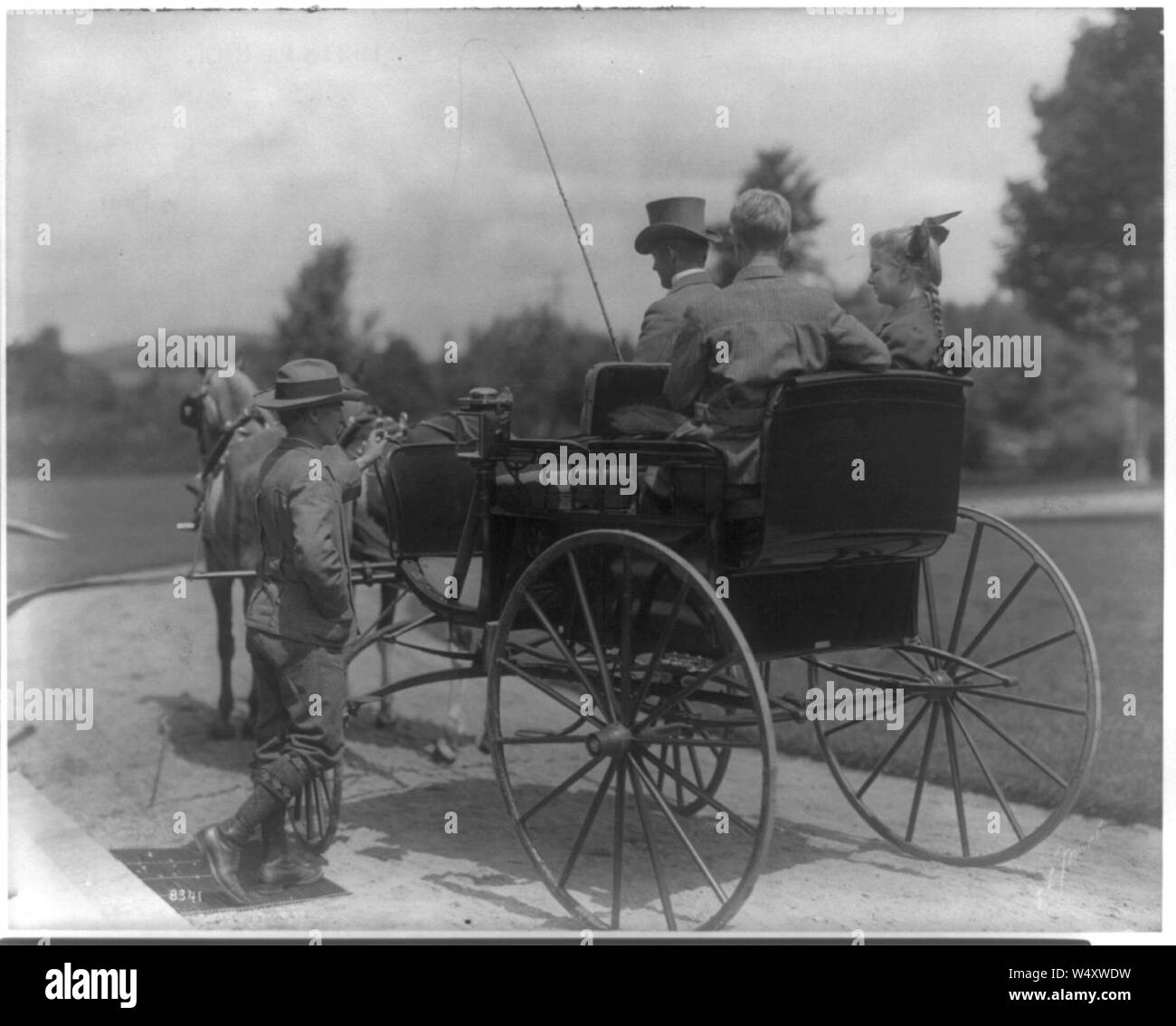 Horse drawn van Black and White Stock Photos & Images - Alamy