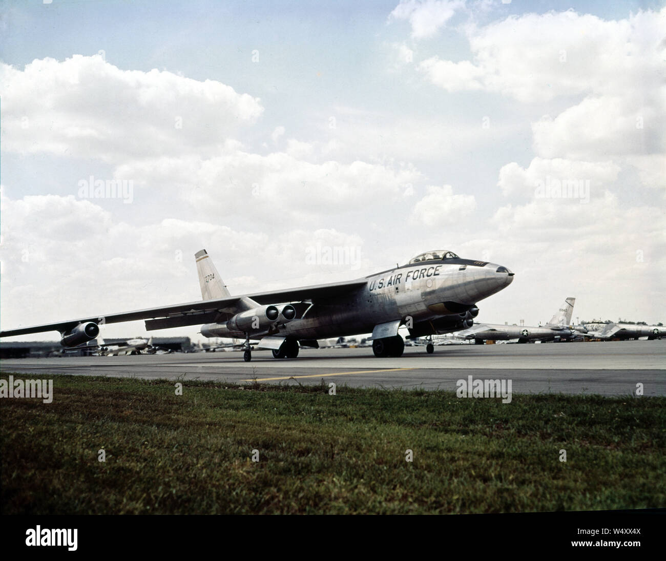 Boeing b 47 stratojet hi-res stock photography and images - Alamy
