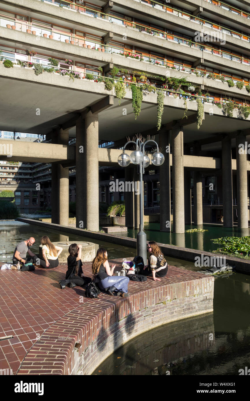 Barbican hall london event venue hi-res stock photography and images ...
