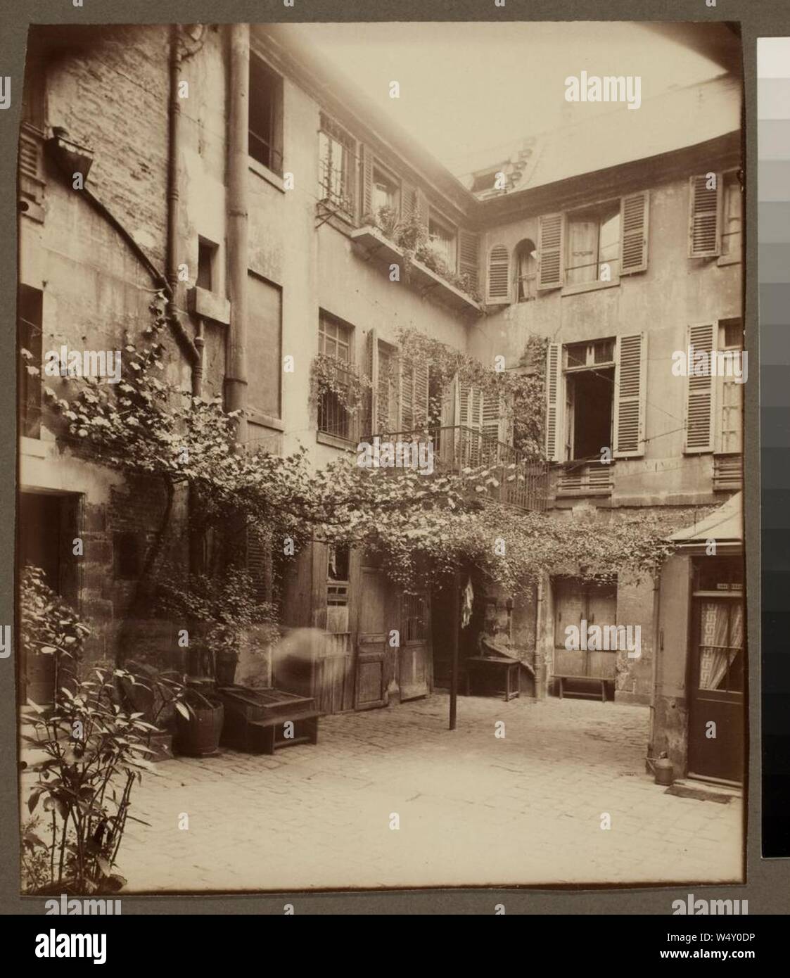 Atget collection hi-res stock photography and images - Alamy