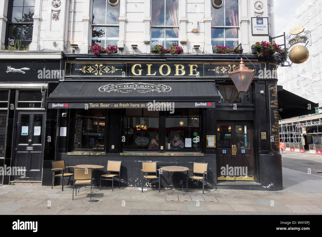 The Globe Public House, Moorgate, London, Wall, London, EC2, UK Stock ...
