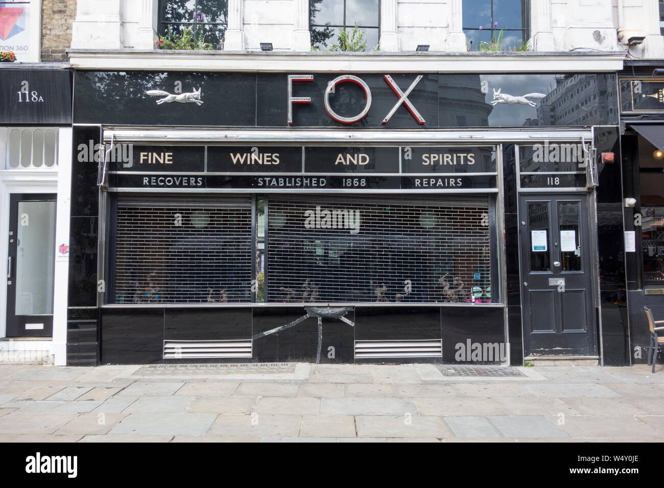 Fox Fine Wines & Spirits, Moorgate, London, Wall, London, EC2, UK Stock ...