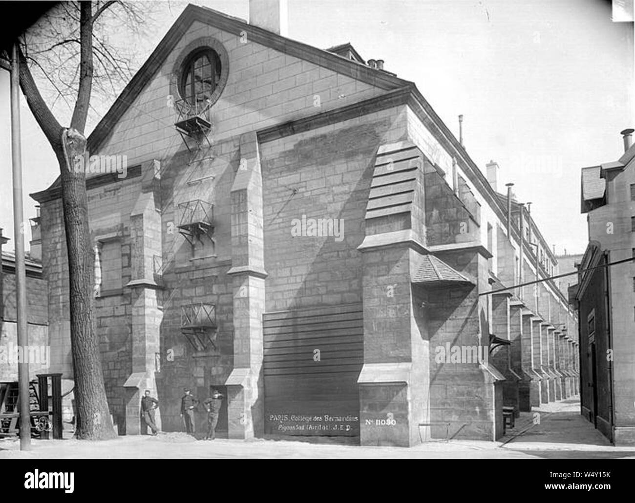 Couvent des Bernardins (ancien) - Pignons sur la cour - Paris ...