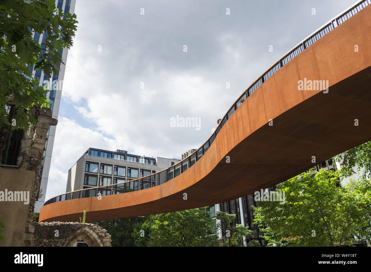 St alphage highwalk hi-res stock photography and images - Alamy