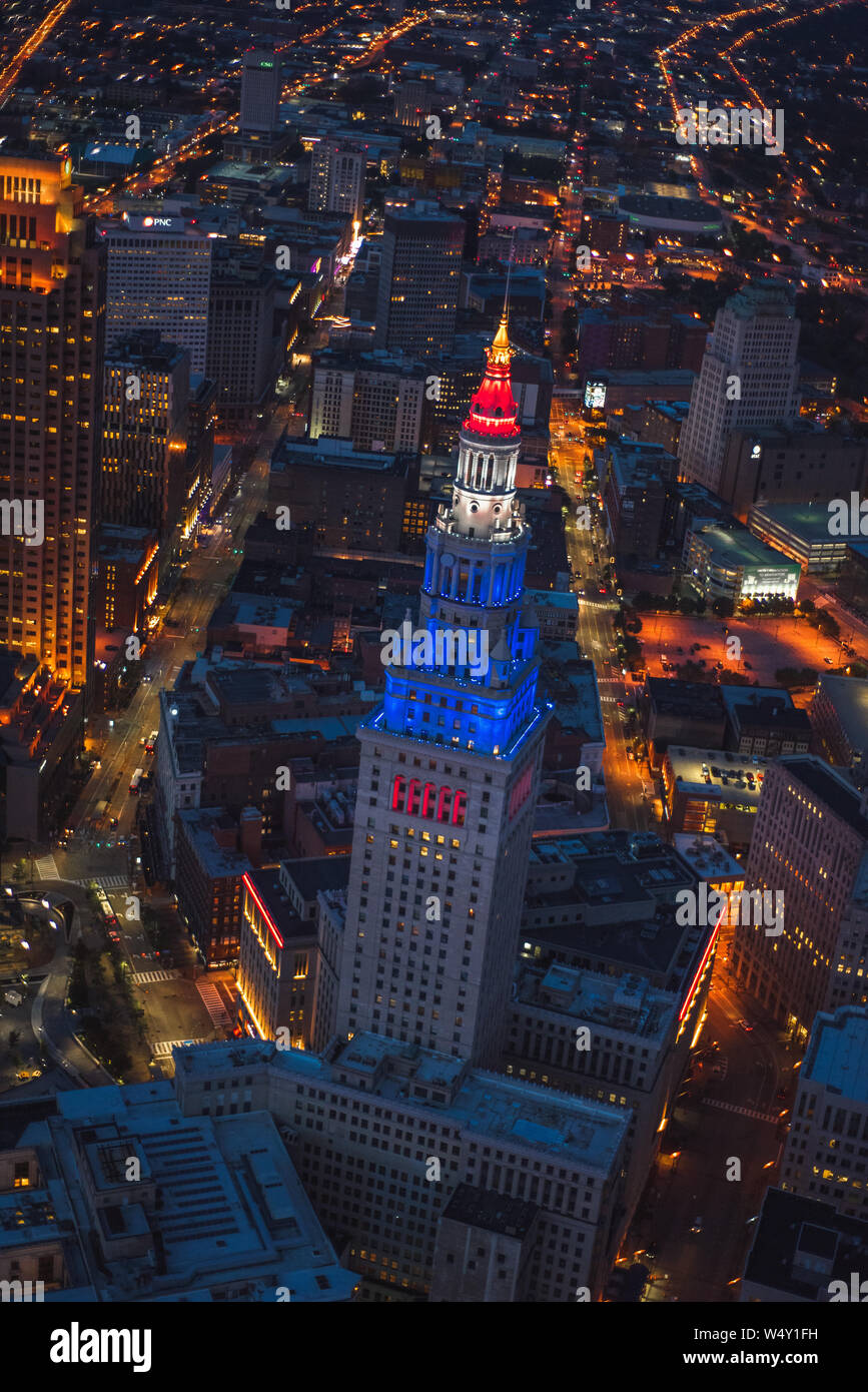 Aerial view of the Cleveland skyline from a helicopter at sunset Stock ...