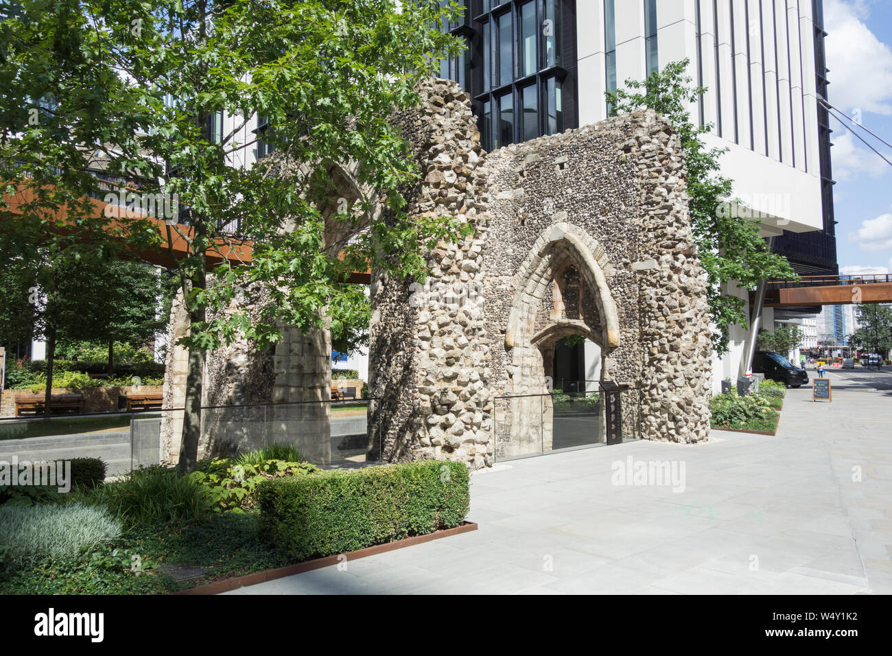 St alphage highwalk hi-res stock photography and images - Alamy