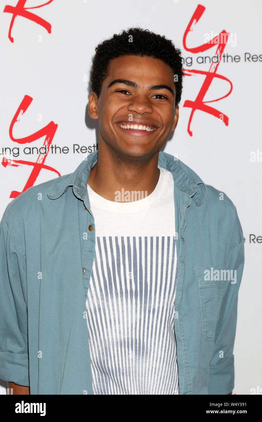 The Young and The Restless Fan Club Luncheon at the Marriott Burbank ...