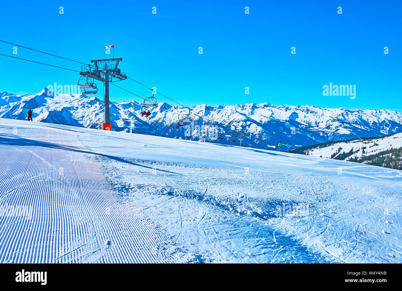 Corduroy snow hi-res stock photography and images - Alamy